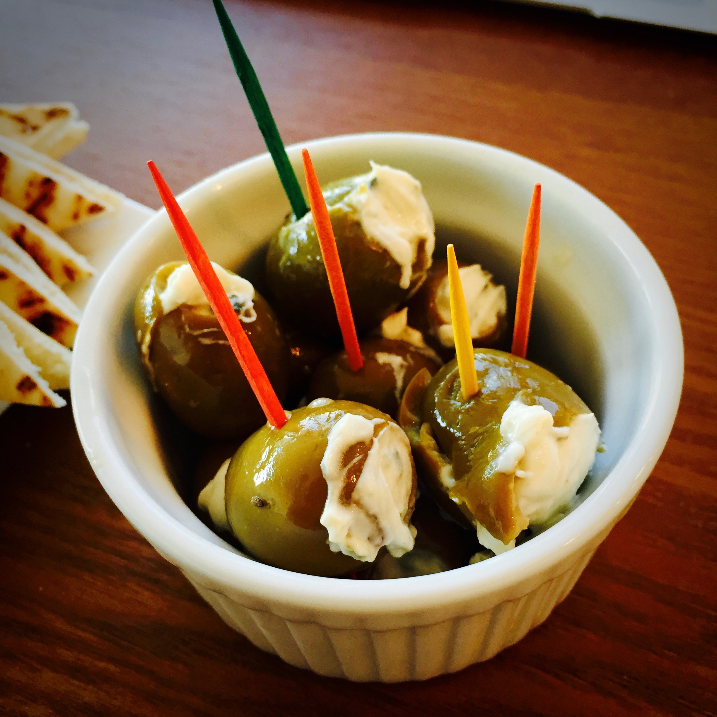 Cheese-stuffed Green Olives [vegan] – The Mad Vegan Chef